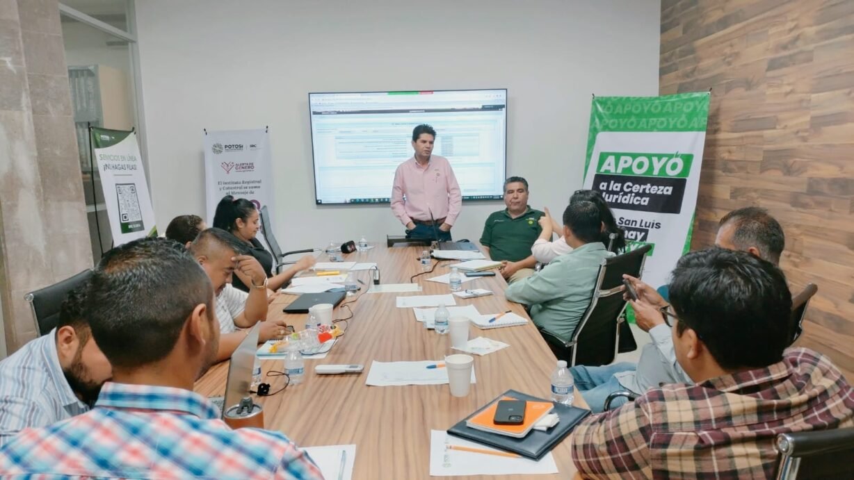 GOBIERNO ESTATAL BRINDA APOYO A LOS MUNICIPIOS PARA MODERNIZAR CATASTRO ...